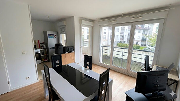 Combs-la-Ville, Gare : Appartement 2 pièces à vendre