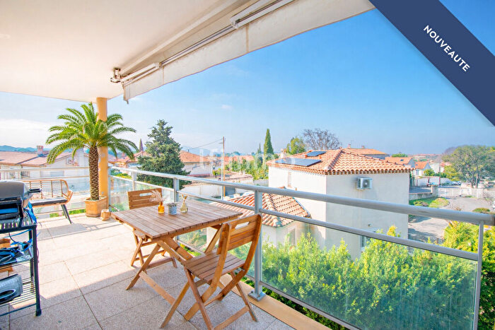 Appartement à vendre - Marseille e , Montolivet - 3 pièces - 2 chambres