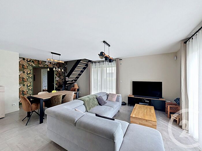 Maison 5 pièces à vendre - Montigné-le-Brillant