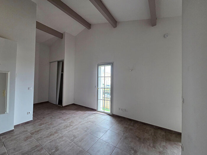 Le Pontet, Port de commerce - Appartement 1 pièce à vendre