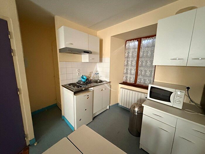 Appartement 1 pièce à Saint-Sernin-sur-Rance, à louer