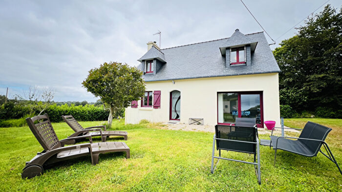 Maison 4 pièces à louer à Scaër