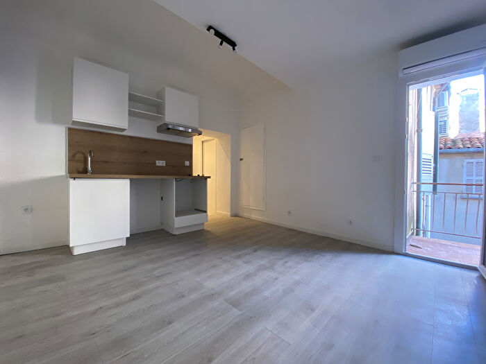 Appartement à vendre - Solliès-Pont - 2 pièces - 1 chambre