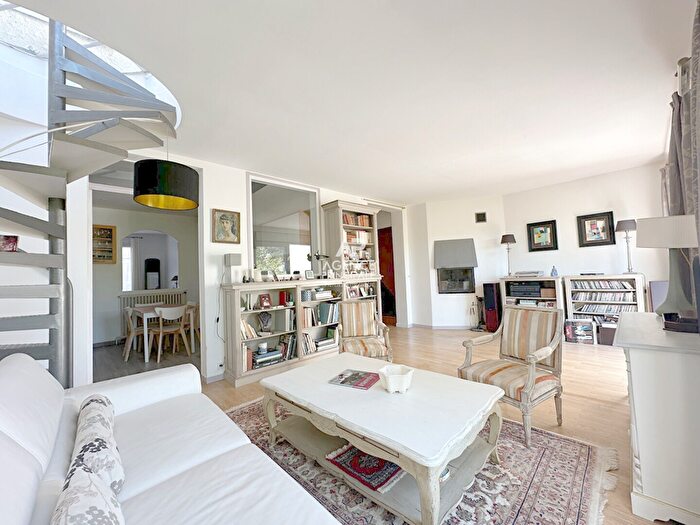 Maison 7 pièces à vendre à Chaville, Petits Bois