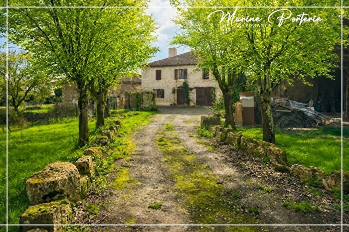Maison à vendre - Roquefort - 5 pièces - 4 chambres