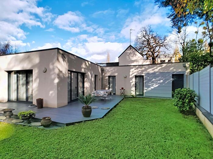 Maison à vendre - Nantes, Longchamp, Rond-Point de Rennes, Perverie, Américains - 4 pièces - 3 chambres