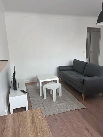 Appartement à louer - Centre-Voltaire, Asnières-sur-Seine - 2 pièces - 1 chambre