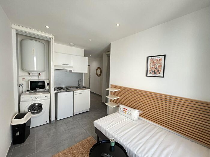 Appartement 1 pièce à louer à Marseille 2ème, Grands Carmes