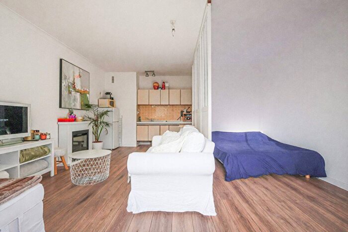 Appartement à louer - Monselet, Nantes - 1 pièce