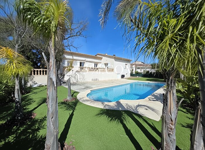 Maison à vendre - Saint-Raphaël, Valescure, Vaulongue - 4 pièces - 3 chambres