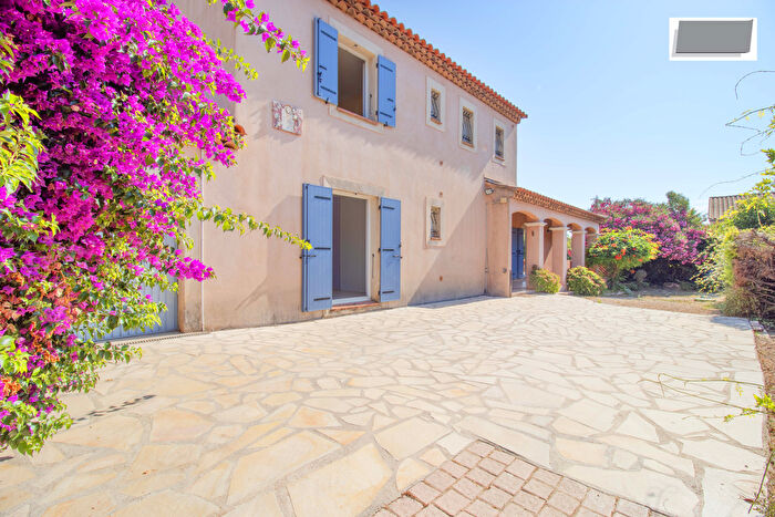 Maison à vendre - La Seyne-sur-Mer, Ouest - 6 pièces - 4 chambres