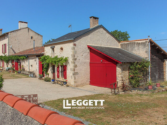 Maison 10 pièces à vendre - Saint-Loup-Lamairé