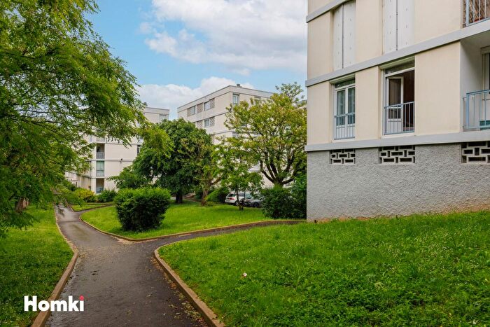 Appartement 4 pièces à vendre - Vénissieux, Gabriel Peri