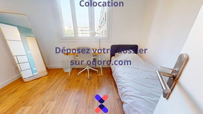 Appartement à louer - Moulin à Vent-Georges Lévy, Vénissieux - 4 pièces - 3 chambres