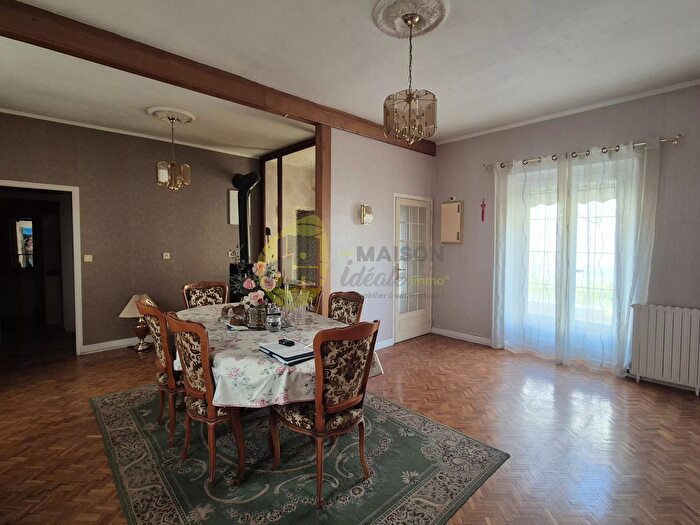 Maison à vendre - Le Pêchereau - 6 pièces - 3 chambres