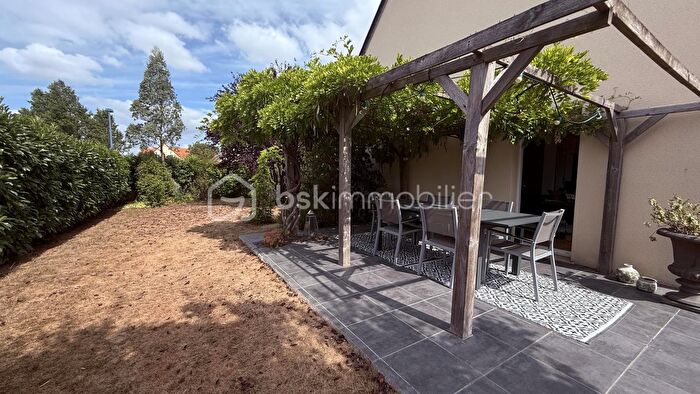 Maison 6 pièces à vendre à Frénouville