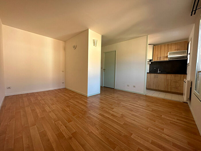 Appartement 1 pièce à louer - Morsang-sur-Orge, Wallon