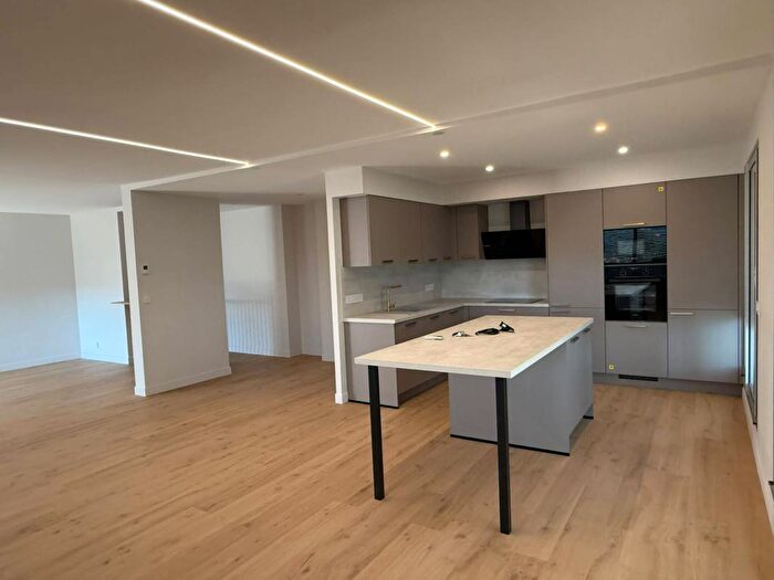 Valence, Calvaire, Hugo, La Cécile : Appartement 4 pièces à vendre