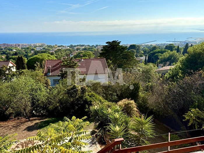 Maison à vendre - Sète, Saint-Clair - 5 pièces - 4 chambres