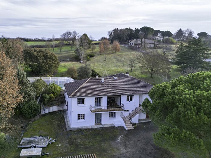 Maison 8 pièces à vendre - Launaguet