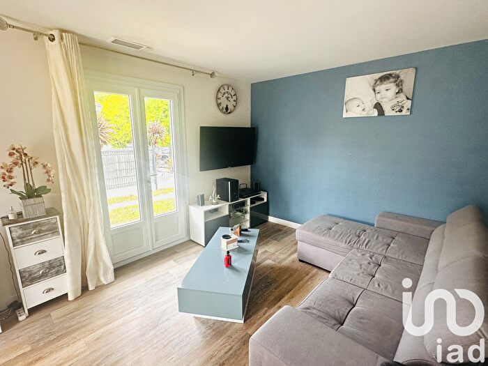 Maison à vendre - Tauriac - 4 pièces - 3 chambres