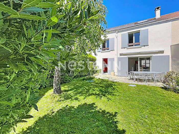 Montigny-le-Bretonneux, Le Manet : Maison 4 pièces à vendre