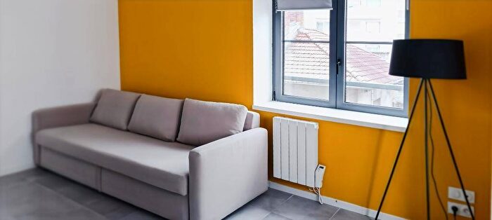 Appartement à louer - Bellevue-Solaure, Saint-Étienne - 1 pièce