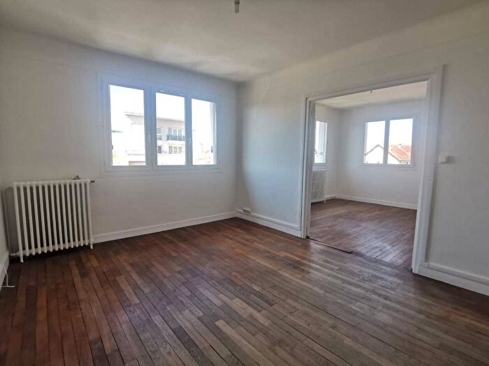 Appartement à louer - Patton Nord Est, Melun - 3 pièces - 2 chambres