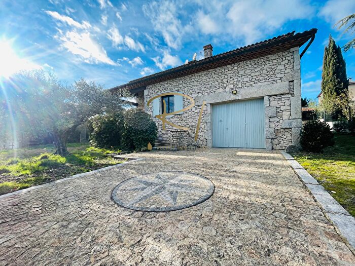 Maison à vendre - Chauzon - 6 pièces - 3 chambres
