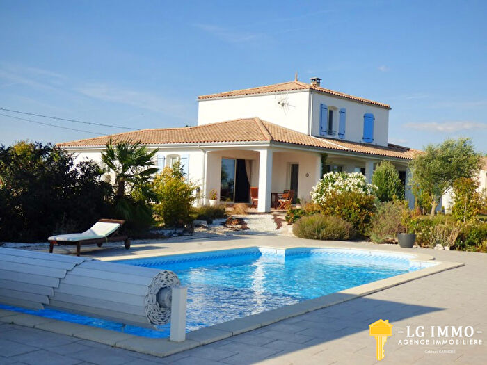 Maison à vendre - Saint-Fort-sur-Gironde - 5 pièces - 4 chambres