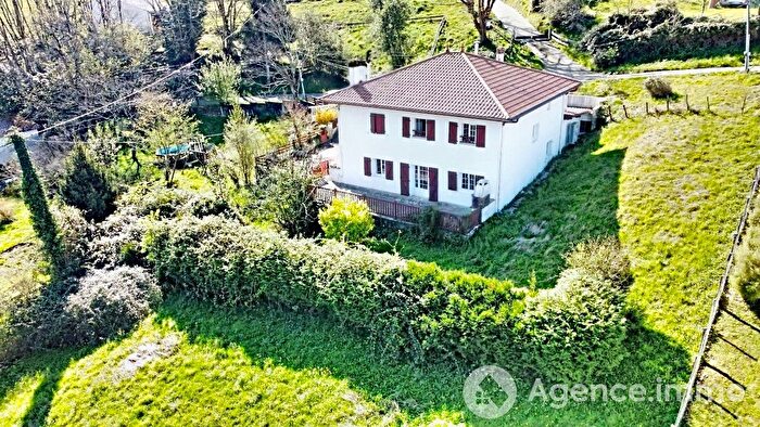 Maison à vendre - Bardos - 7 pièces - 5 chambres