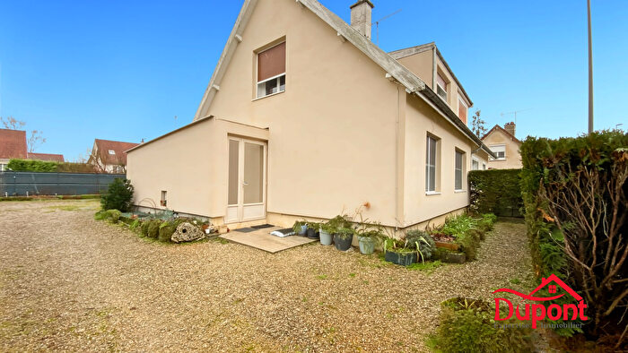 Maison à vendre - Bar-sur-Aube - 6 pièces - 4 chambres