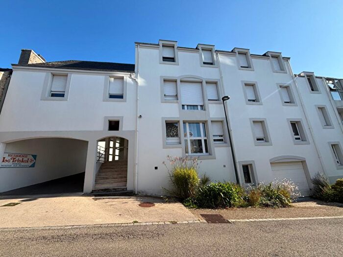 Appartement à vendre - Audierne - 2 pièces - 1 chambre