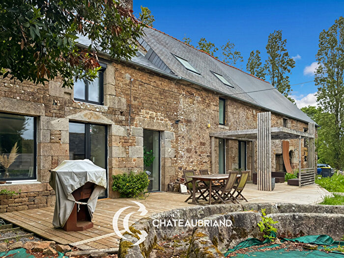 Maison 6 pièces à vendre - Saint-Rémy-du-Plain