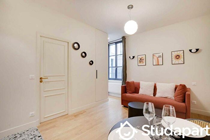 Saint Placide, Paris 6ème arrondissement - Appartement 1 pièce à louer