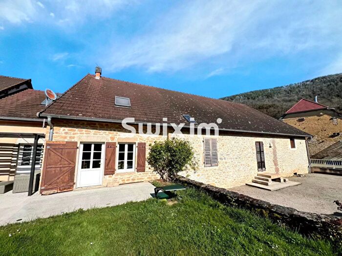 Maison 12 pièces à vendre à Lons-le-Saunier