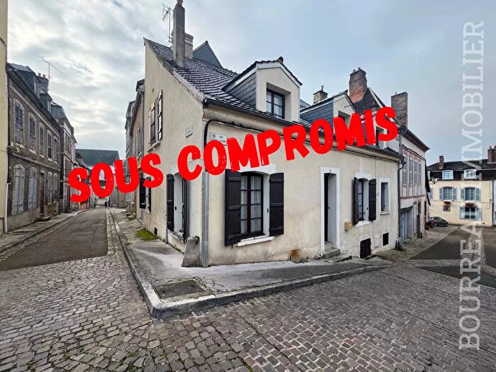 Maison à vendre - Joigny - 6 pièces - 3 chambres