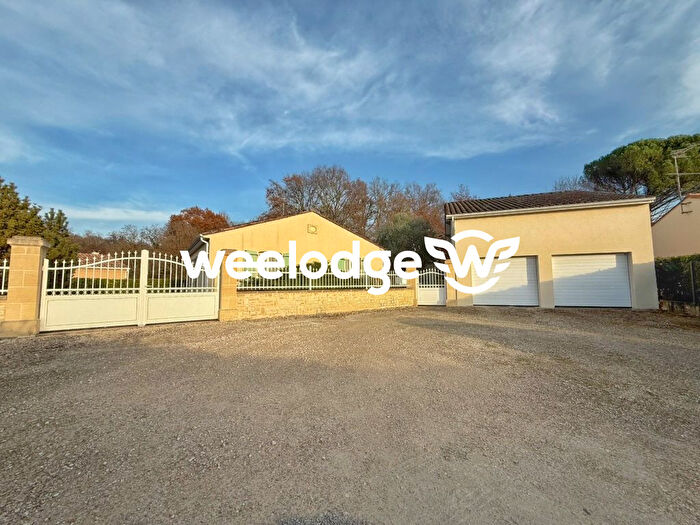 Maison à vendre - LIsle-dEspagnac - 5 pièces - 4 chambres