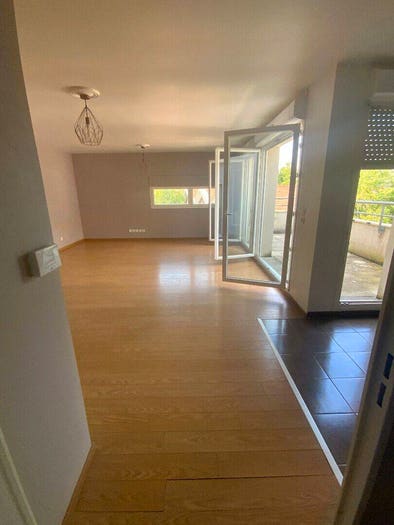 Appartement 3 pièces à Chessy, à louer