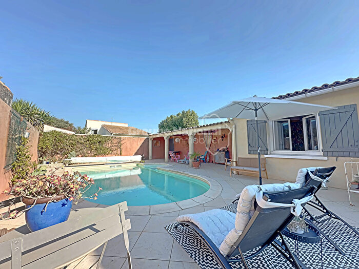 Maison à vendre - Saint-Brès - 6 pièces - 5 chambres