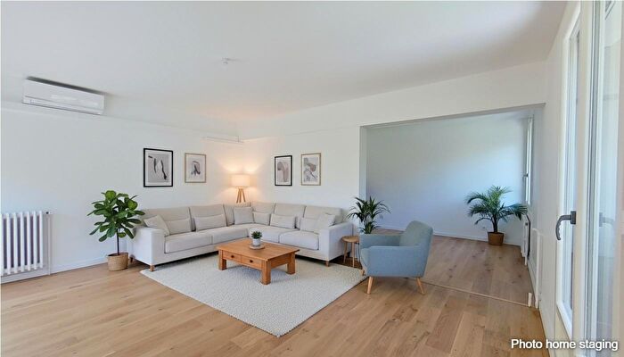 Appartement 4 pièces à Écully, Chalier, Valvert, à vendre