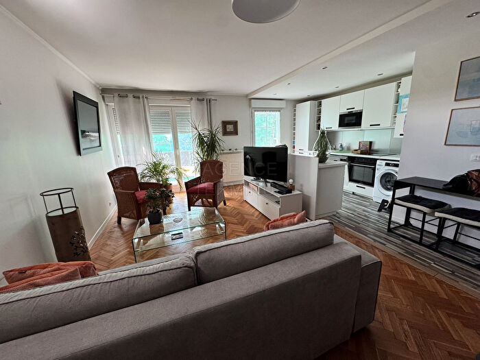 Montmorency, Centre Montmorency : Appartement 3 pièces à vendre