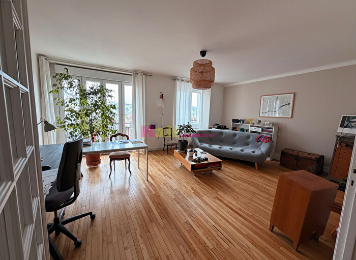 Appartement 3 pièces à Brest, Centre-ville, Port, à louer