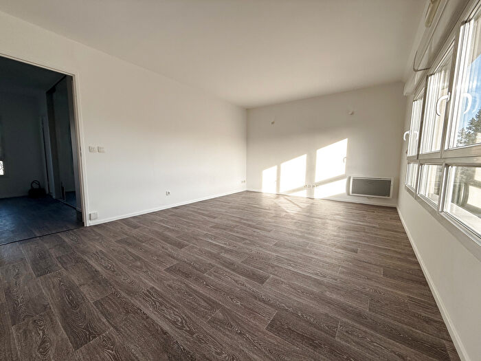 Appartement à louer - Survilliers - 3 pièces - 2 chambres