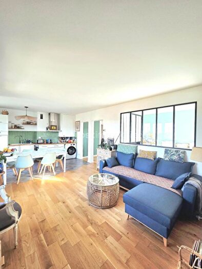 Appartement à vendre - Rueil-Malmaison, Buzenval - 4 pièces - 3 chambres