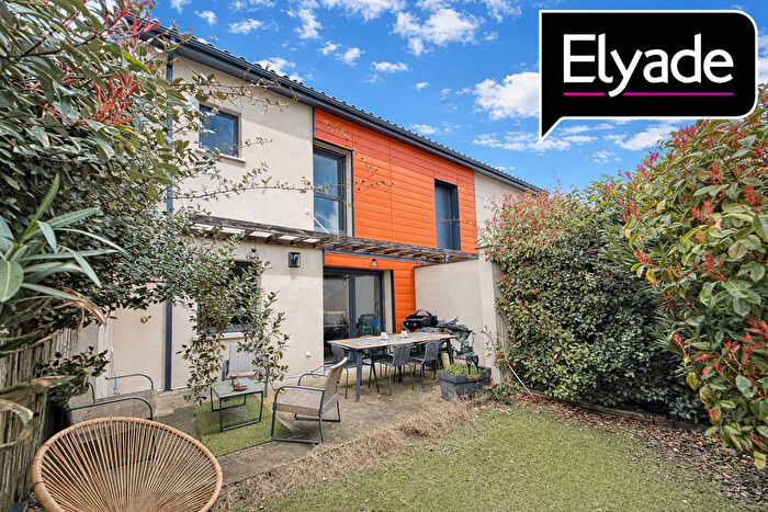 Maison à vendre - Saint-Geniès-Bellevue - 3 pièces - 2 chambres