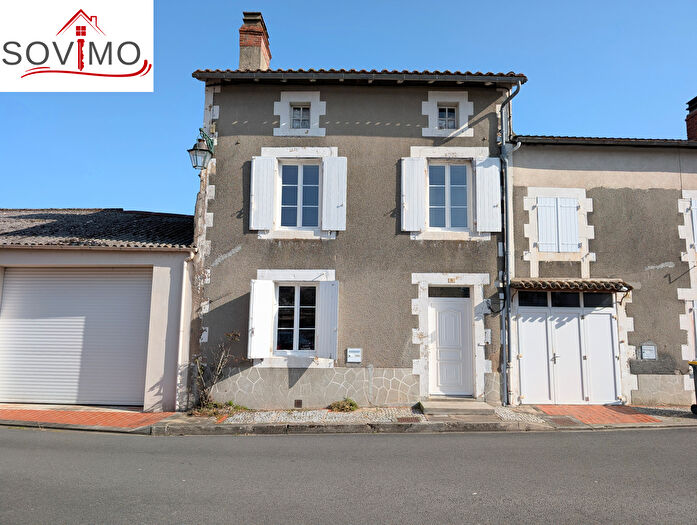 Maison à louer - Abzac - 4 pièces - 2 chambres