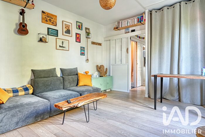 La Garenne-Colombes, Centre Nord, Gare, Mairie : Appartement 2 pièces à vendre