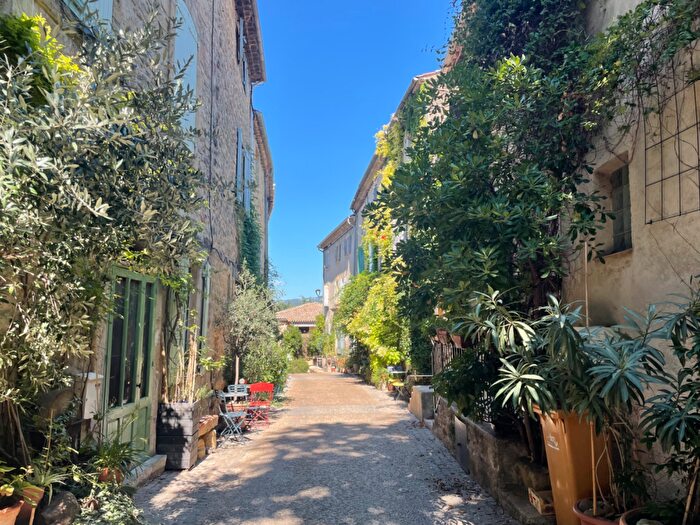 Maison 5 pièces à vendre à Lauris