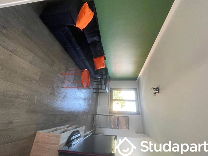 Appartement à louer - Centre Ville-Chevennes, Cran-Gevrier - 1 pièce - 1 chambre